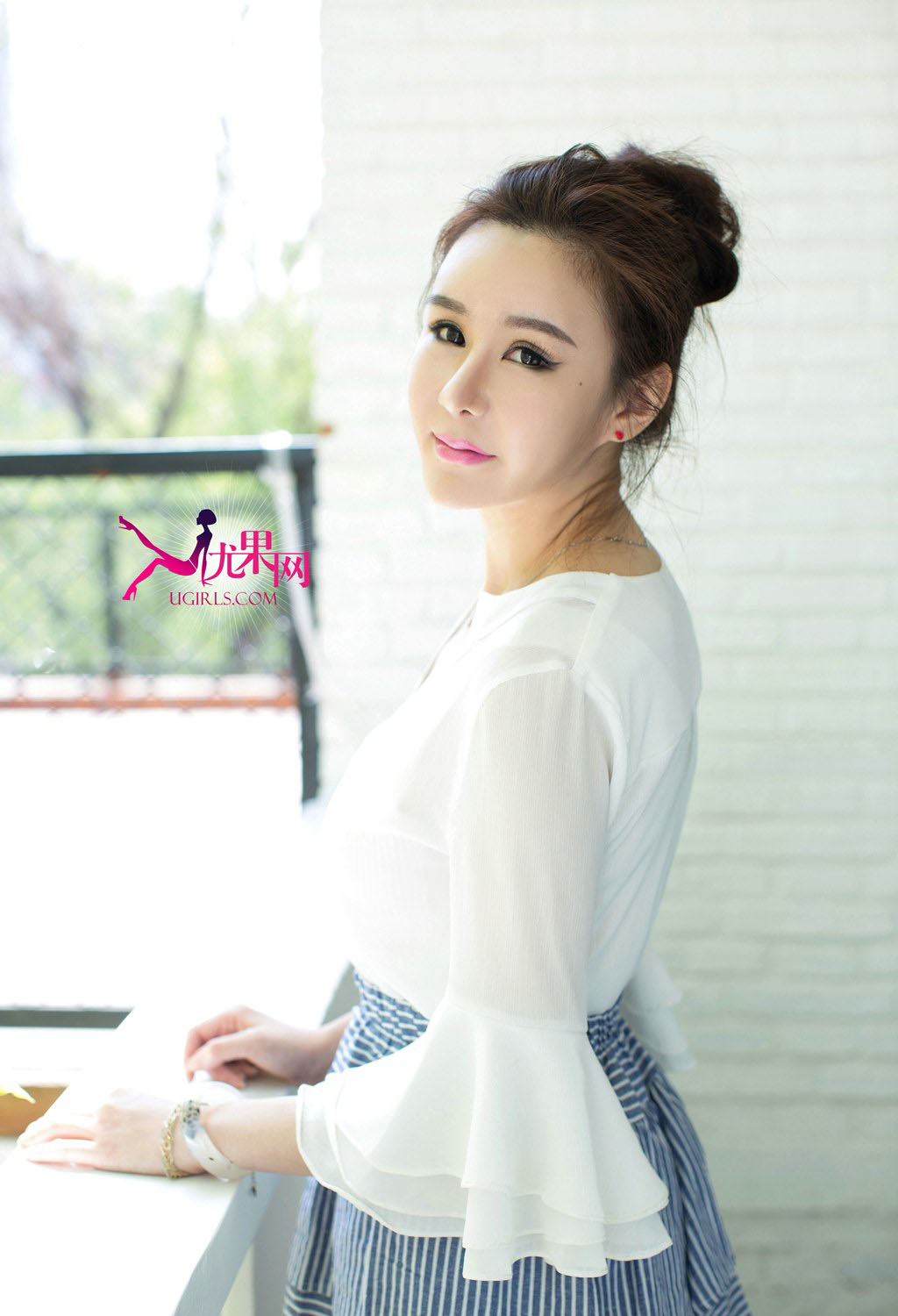 Mê mẩn với màn khoe thân sexy của người đẹp Xiao Ruan (小软) trong bộ ảnh ...