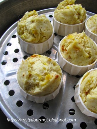 Healthy Steamed Banana Muffins