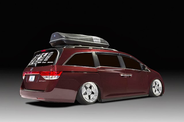 RaidenSan Blogger: 身擁1000hp的Honda Odyssey？Bisimoto也太瘋狂！