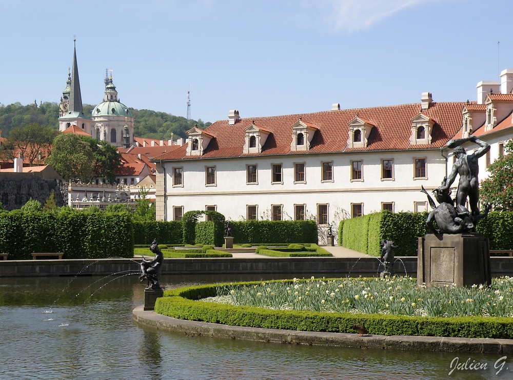 Coins du Monde: RÉPUBLIQUE TCHÈQUE - Prague - Jardins du palais Wallenstein