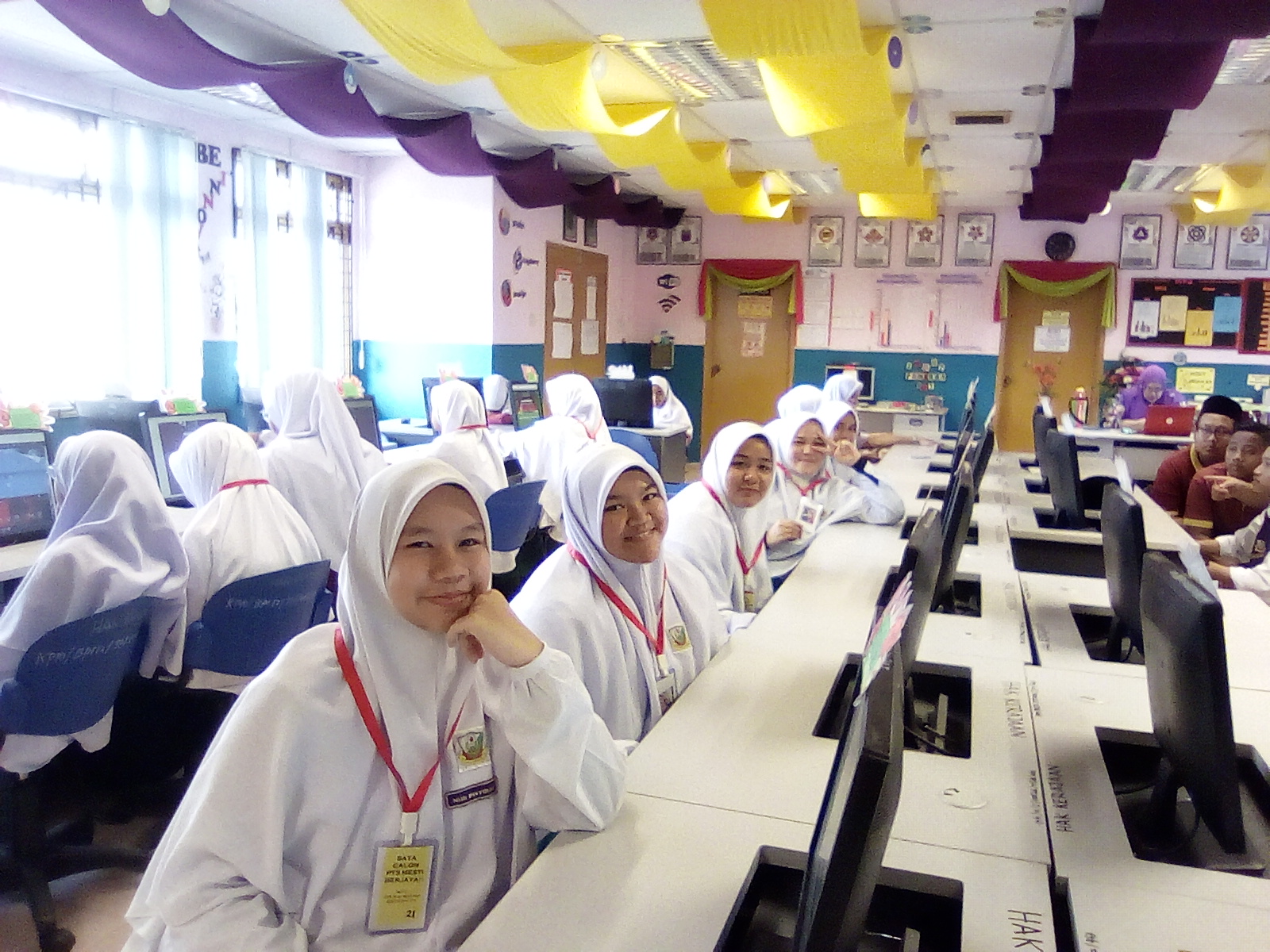 SMA Maarif, Besut: Kelas Frog VLE 3IBM