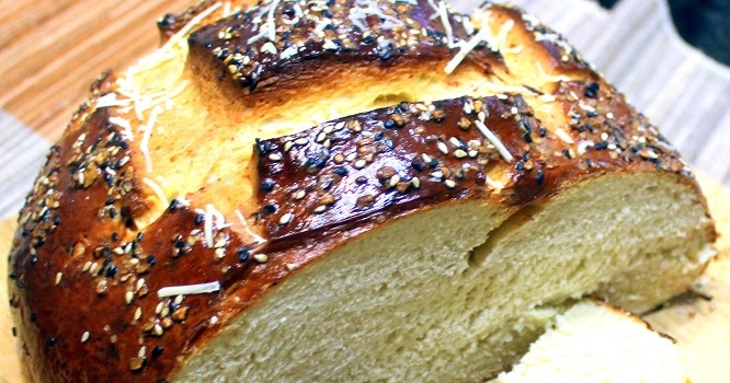 52 Ways to Cook: Garlic Parmesan Artisan Bread - Bread Machine Easy