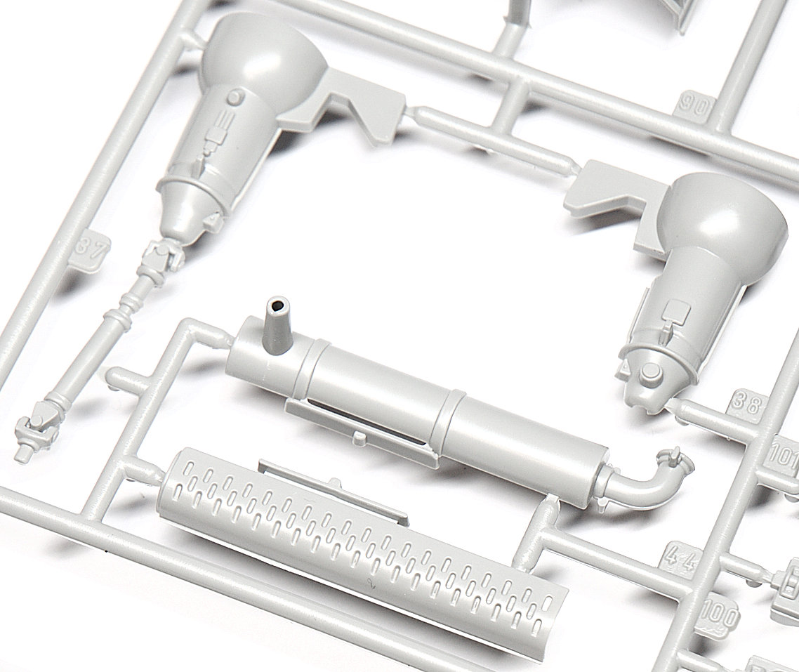 The Modelling News: In Boxed: 1/35th scale M978 Fuel Servicing Truck ...