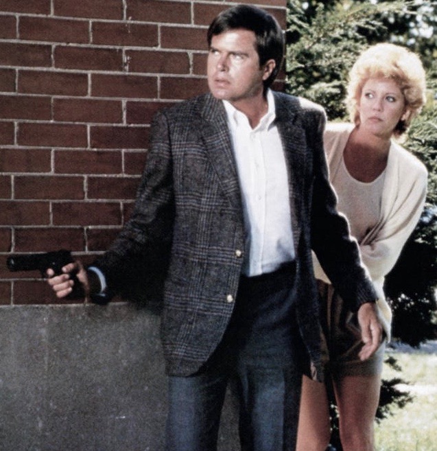 cult film freak: STRANGE ON STRANGE INVADERS & BEHAVIOR DOUBLE FEATURE