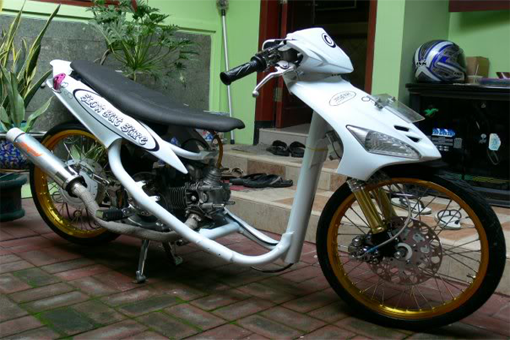 Auto Gallery: Modification Yamaha Mio Drag Style