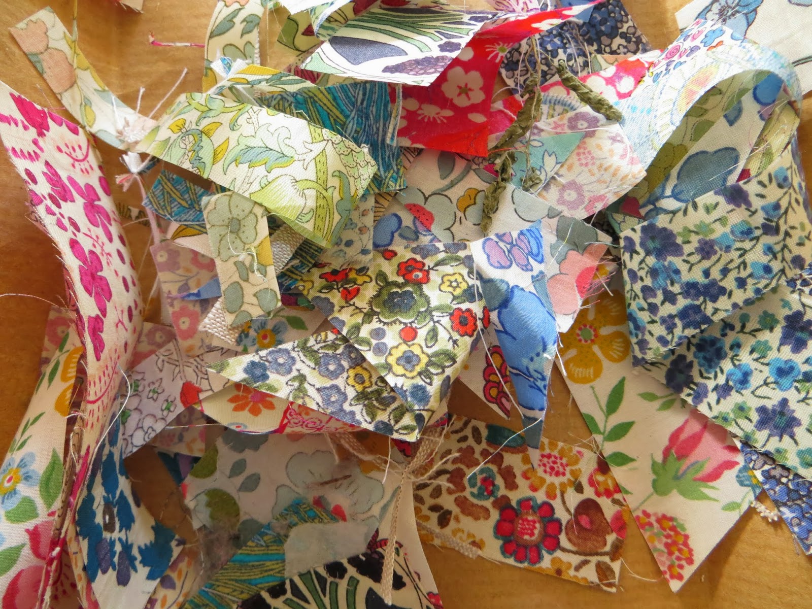 Knotted Cotton: How to store and use really tiny scraps, and another ...