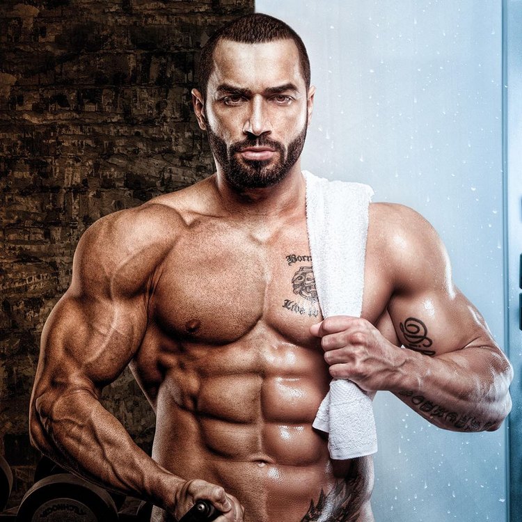 Lazar Angelov - Bodybuilding Model Workout