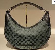 DreamBigBagz: GUCCI 257297 Half Moon Hobo