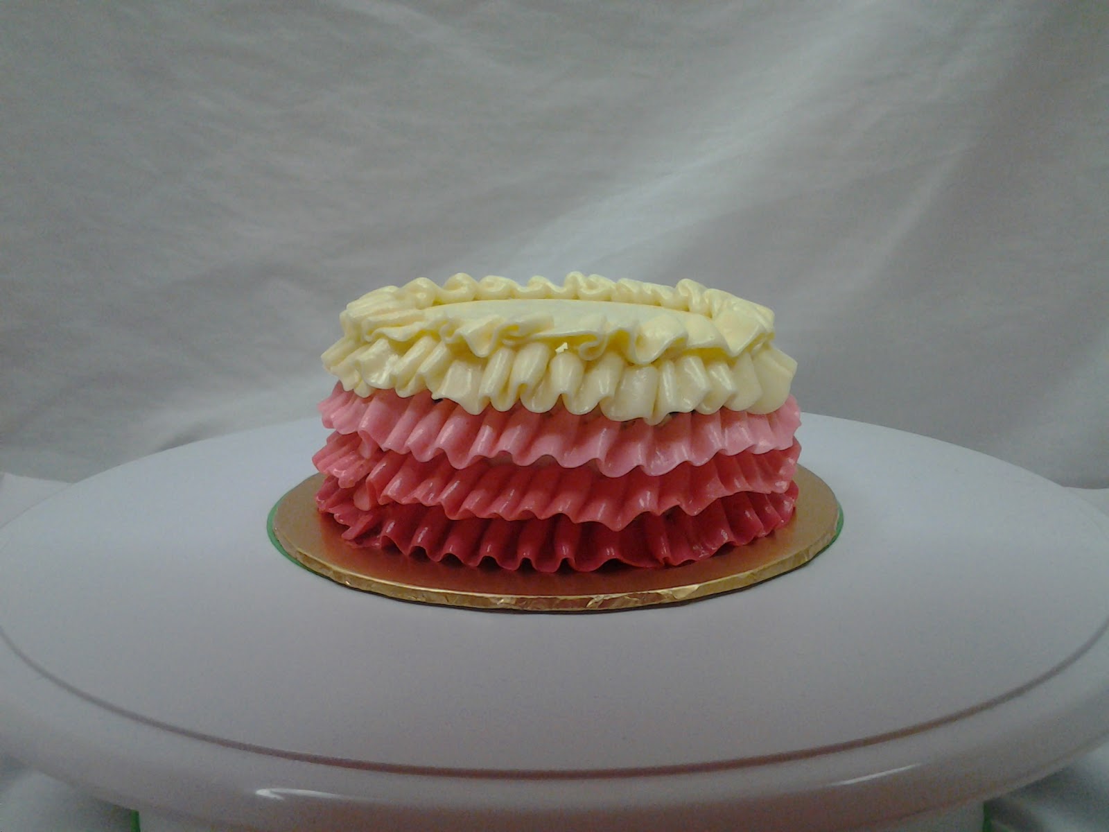 Cake Shopping: Sample ~ Cake for any occasion...