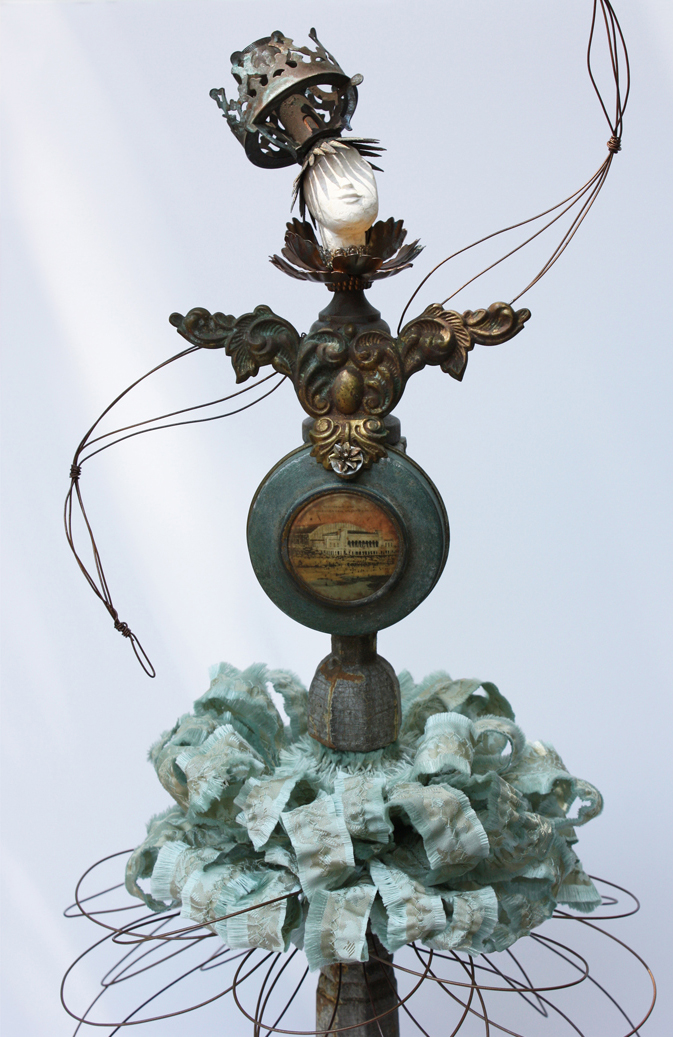 Feature in Cloth Paper Scissors Magazine :: Valerie Pillow