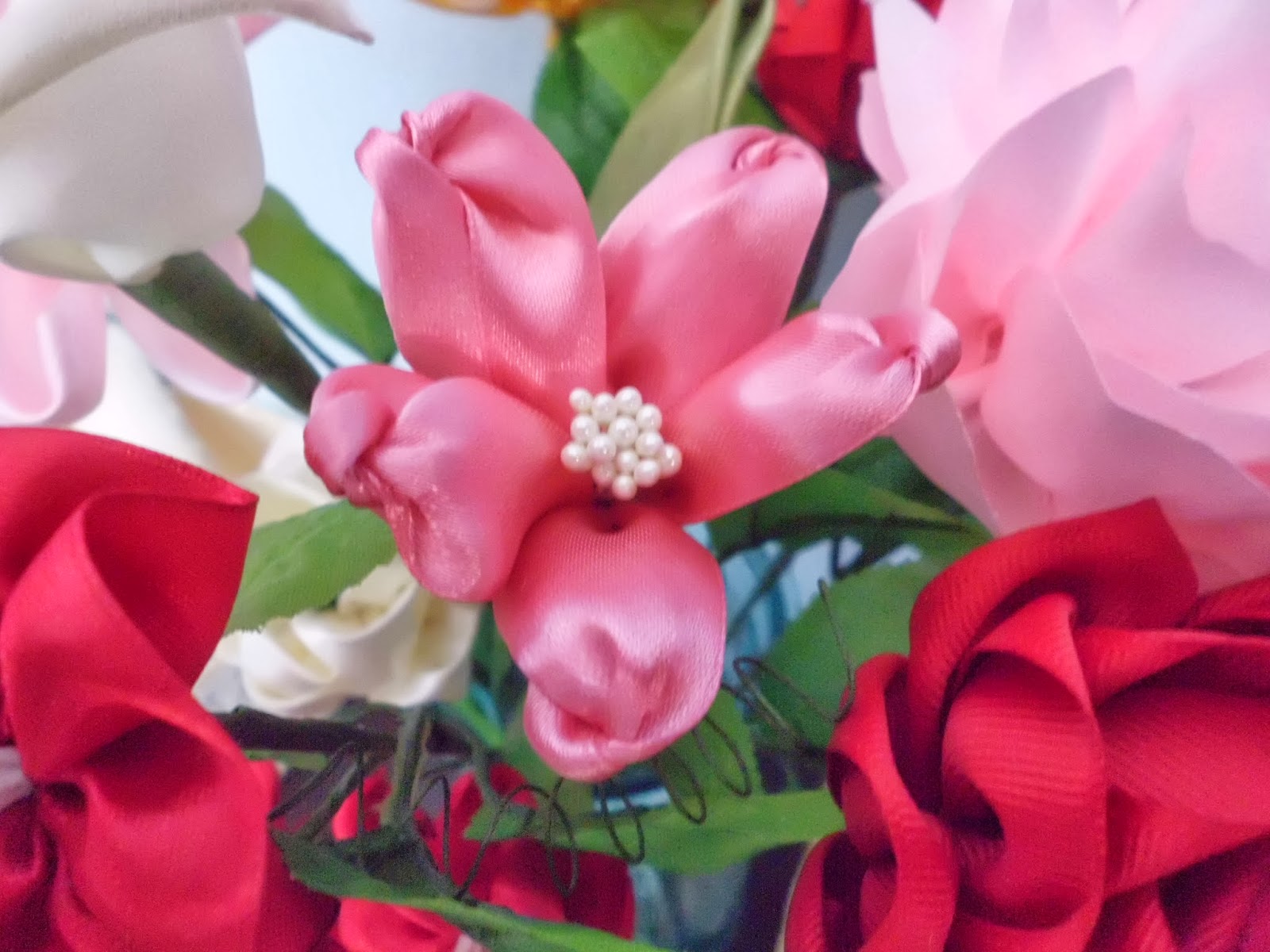 hannashaindah: Tempahan Bunga Pahar dari reben (Exclusive H/made tau)