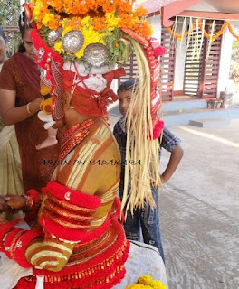 THEYYAVUM THIRAYUM: THEYYAM PHOTOS