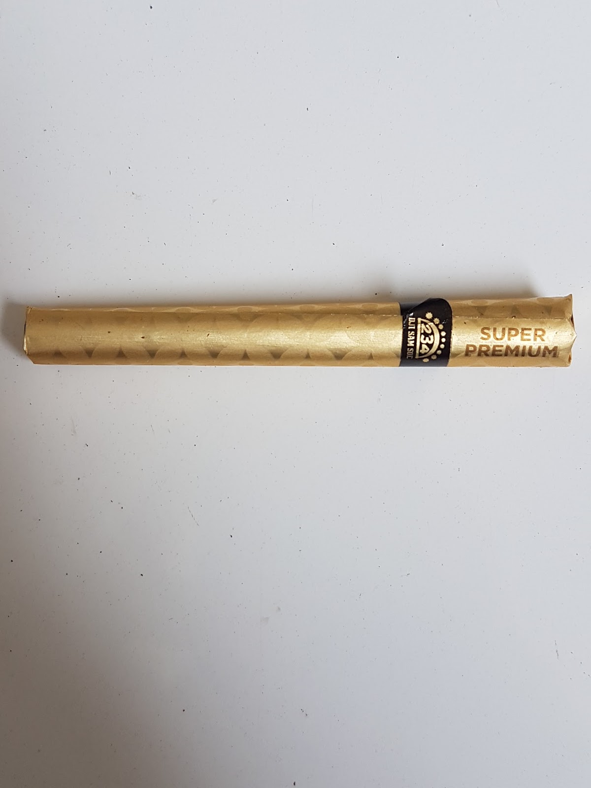 Dji Sam Soe Edisi Khusus 10+2 Super Premium, Edisi Promosi Pertama dari ...