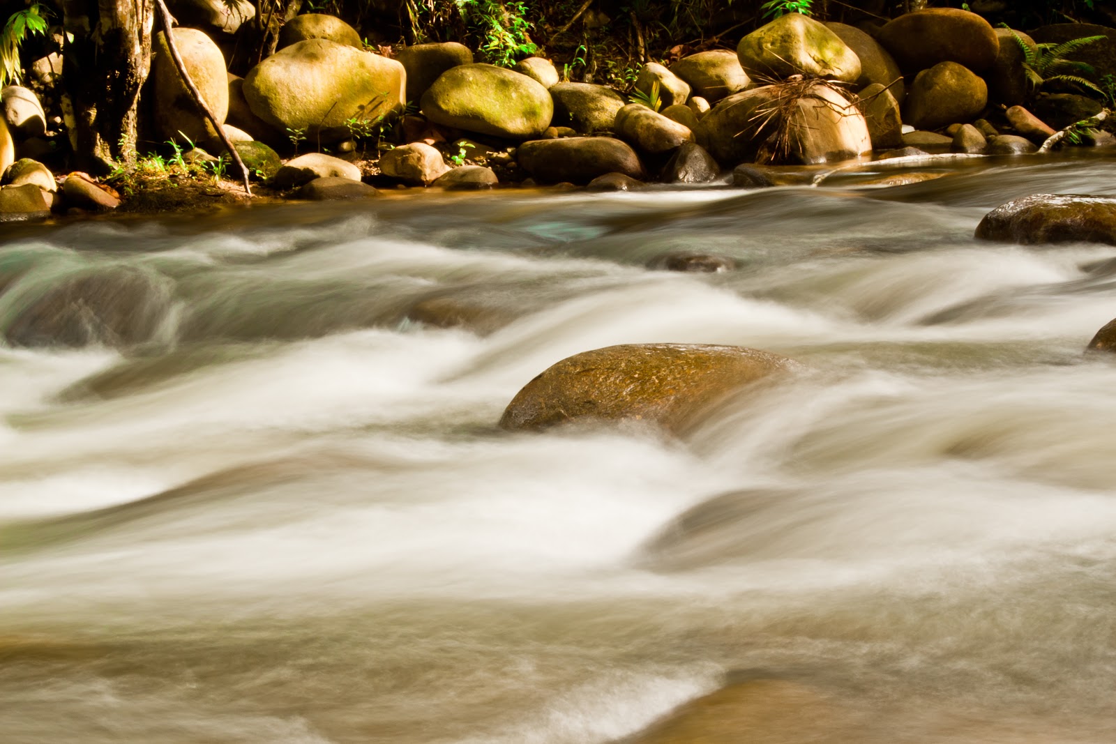 World Thru My Lens: July 2011