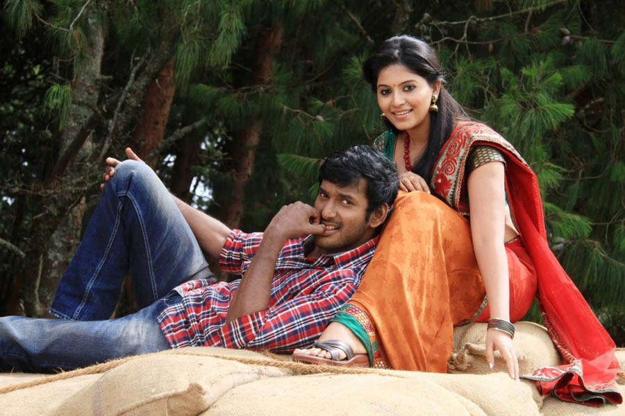 Madha Gaja Raja Movie Stills