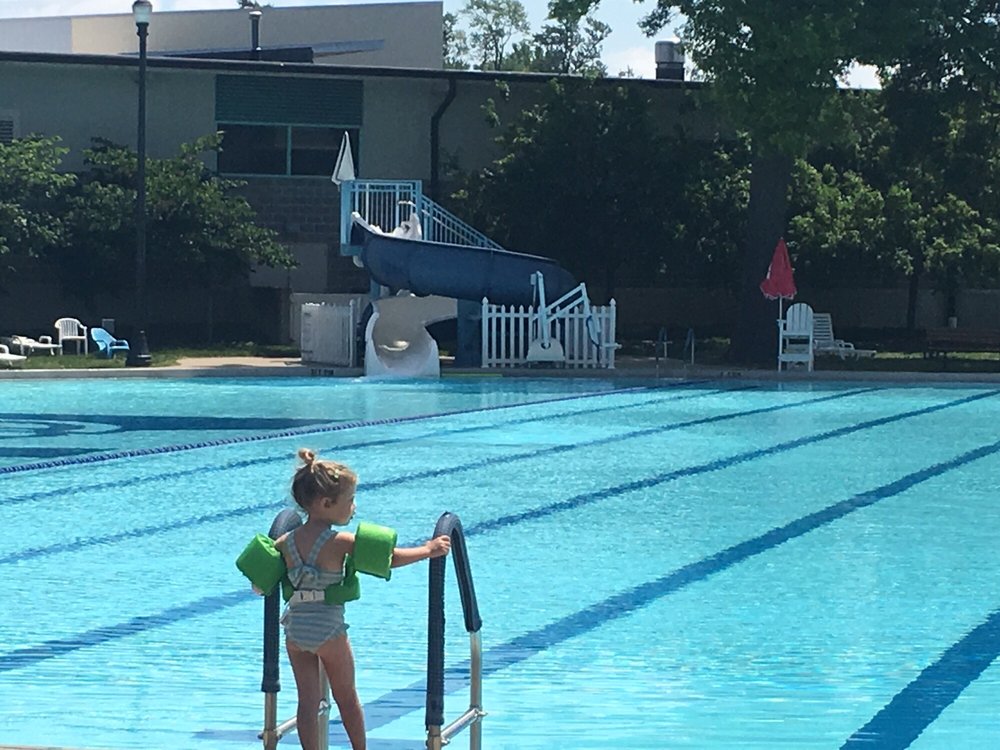 Play St. Louis: Heman Pool, University City