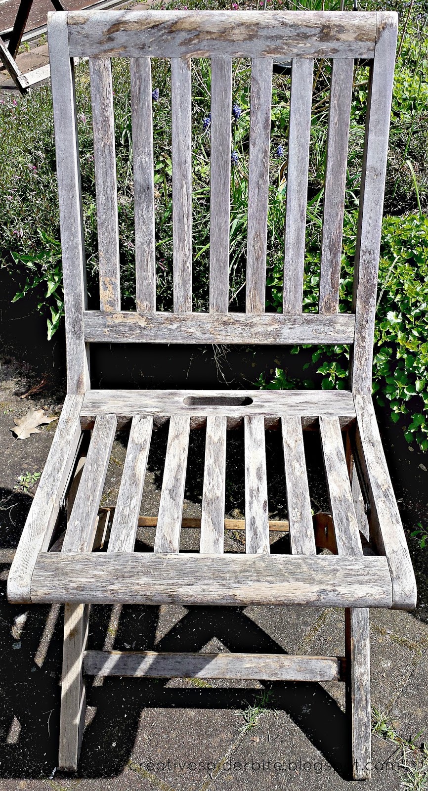 Bitten by that creative Spider: refurbish that withered teak wood chair ...
