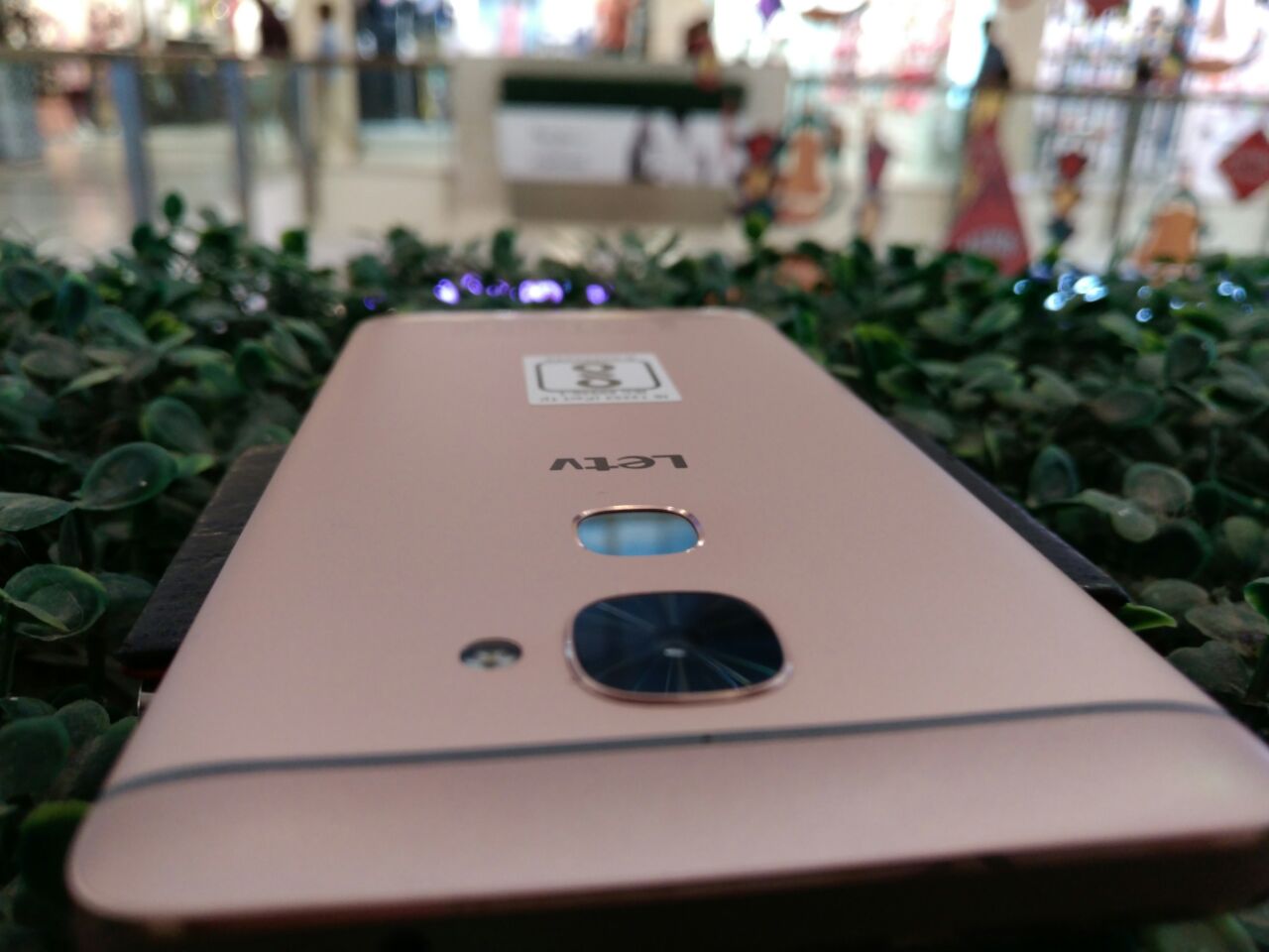 LeEco announced much awaited Le 2, Le Max 2, Find out more on price and ...