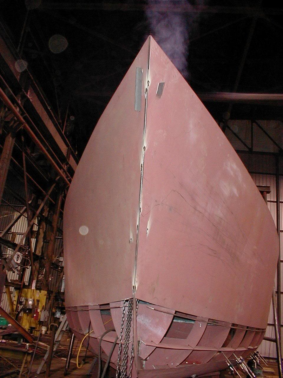 Dreamcatcher Marine V495: Plating the hull