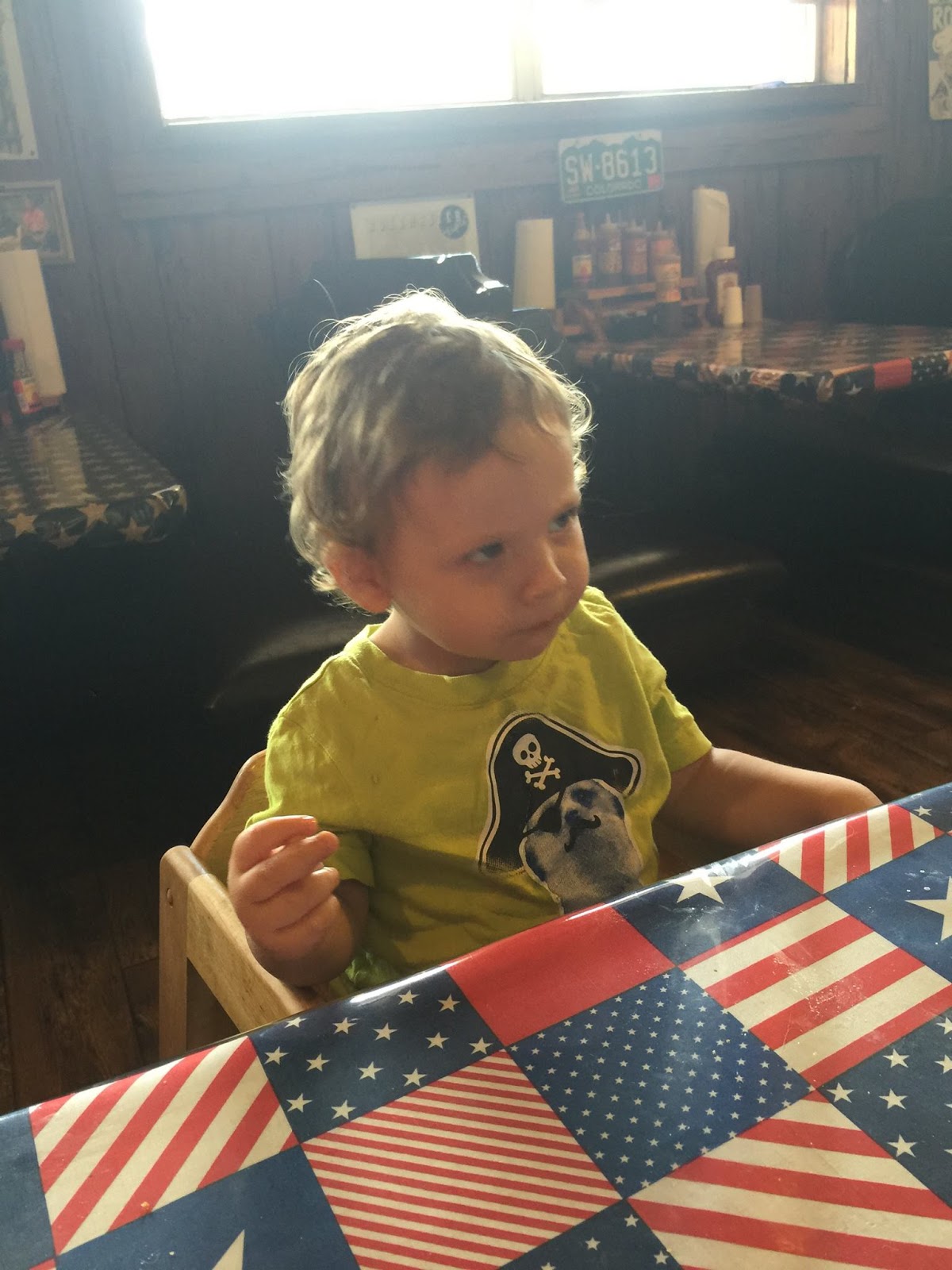 Laganas rock!: Going out on the boat & Chuck e Cheese