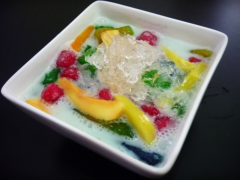 BPHouseWife: รวมมิตรน้ำกะทิ/Ruam Mit Nam Ka-Thik/ Thai Mix Dessert ...