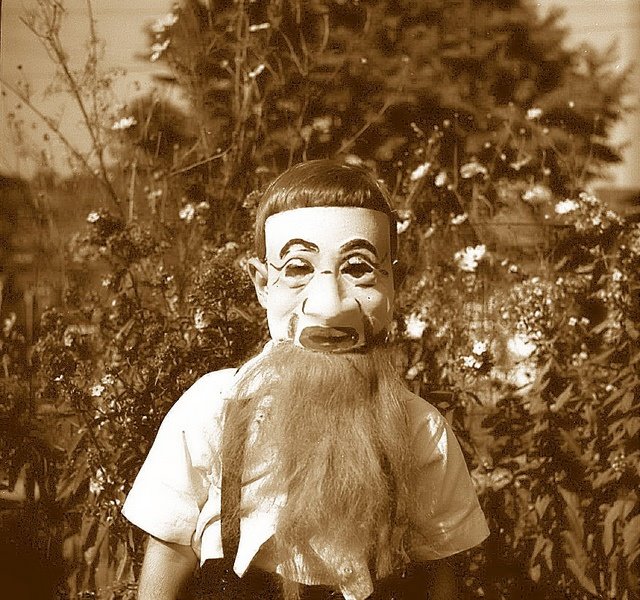 Papergreat: The Kitsch Bitsch serves up silly and creepy content for ...