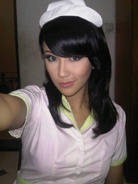 Sharena Rizky | Artists From Asia