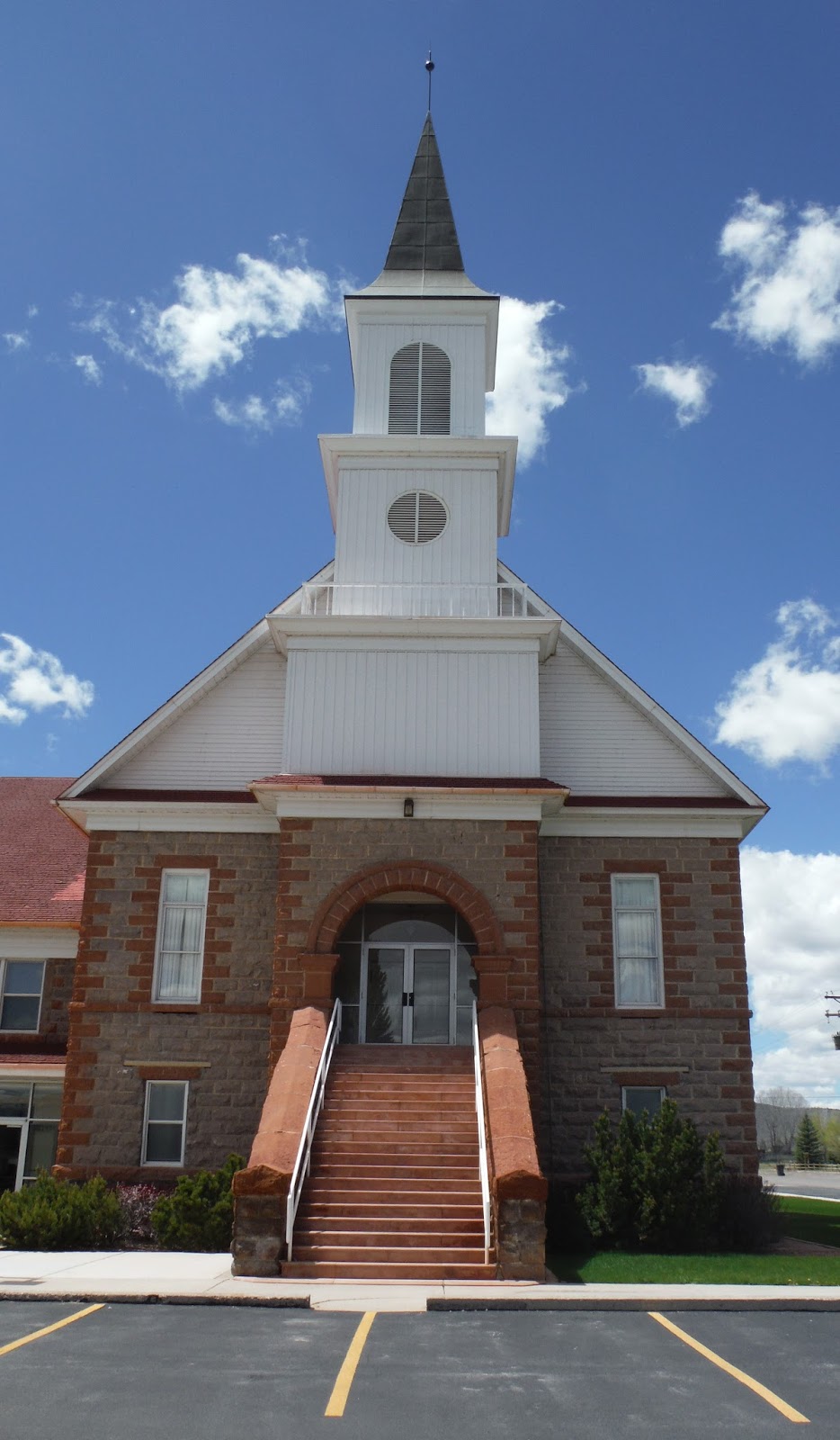 Historic LDS Architecture: February 2018