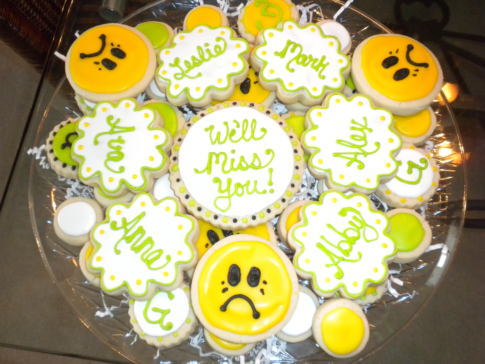 Adorable Creations by Dori: Goodbye Neighbor Cookies