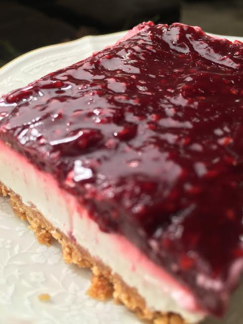 Lou Loving Life...: Raspberry Squares