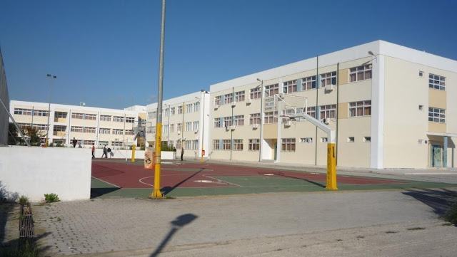 1 ΕΣΠΕΡΙΝΟ ΕΠΑΛ ΤΑΥΡΟΥ