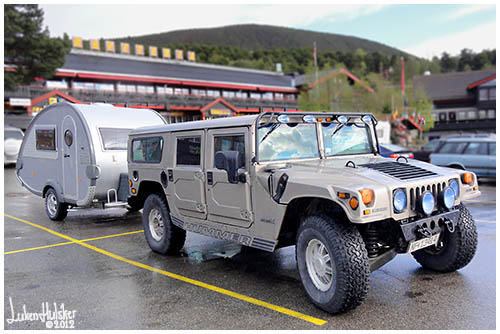 NORGE.nl: Hummer & caravan Dombås