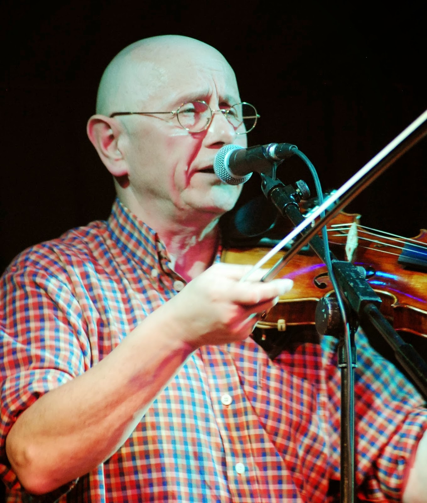 Folk All: TOM McCONVILLE