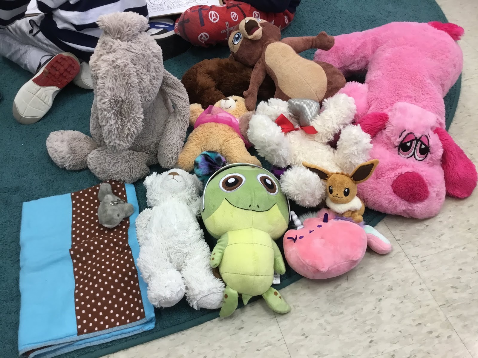 Mrs. Farley's Blog: Pajama and Stuffie Day!