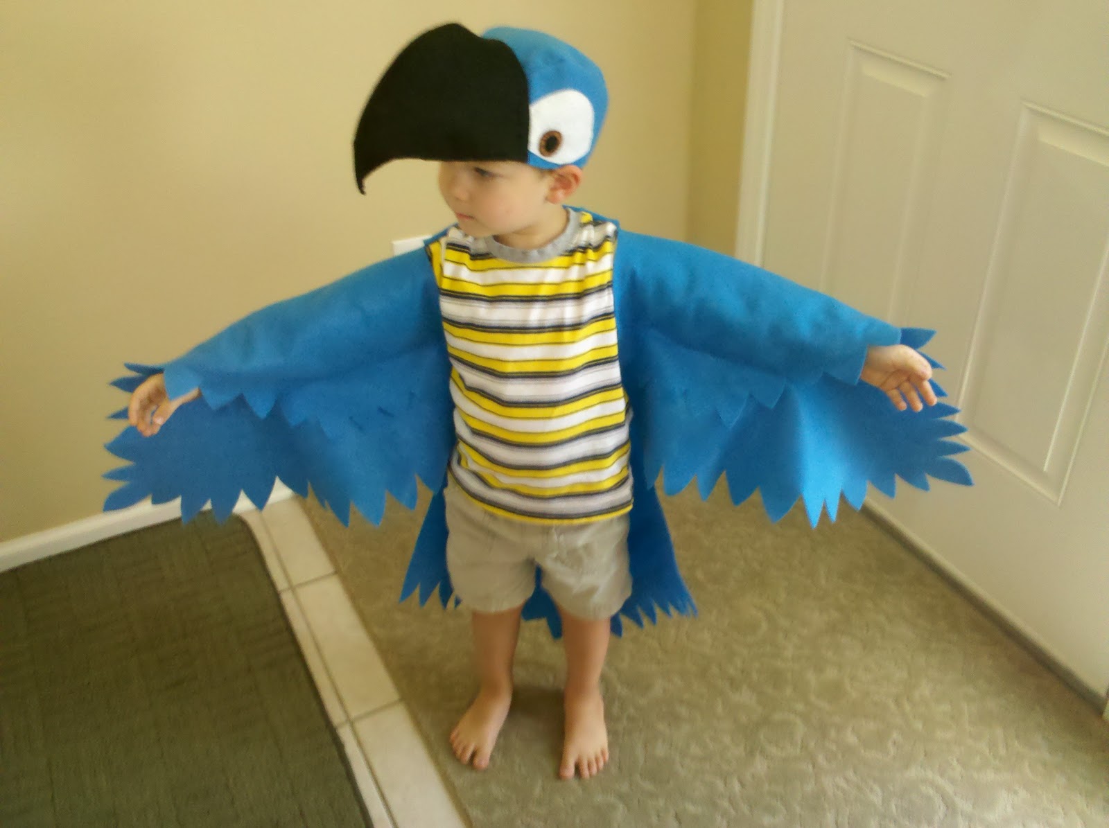 Utilitarian Mom: Projects: Rio Movie Blu And Jewel Costumes