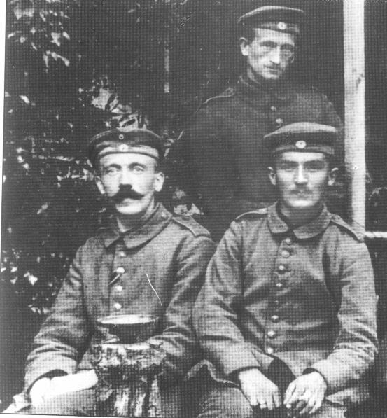 Mas que fotografías, Historia viva.: Adolf Hitler - Durante la primera ...