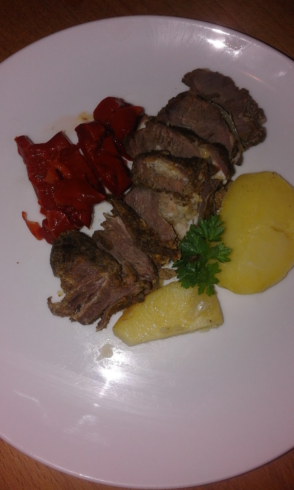 Retete Culinare pentru Meniul Zilei : Pastrama de oaie