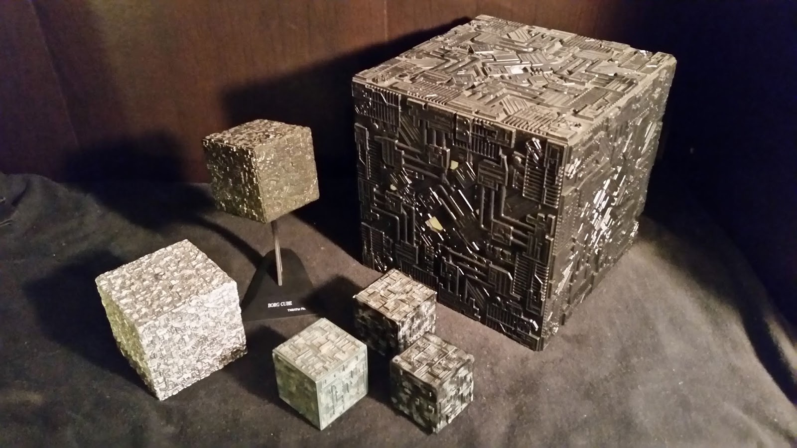 This Borg Cube Makes Your Attendant Design