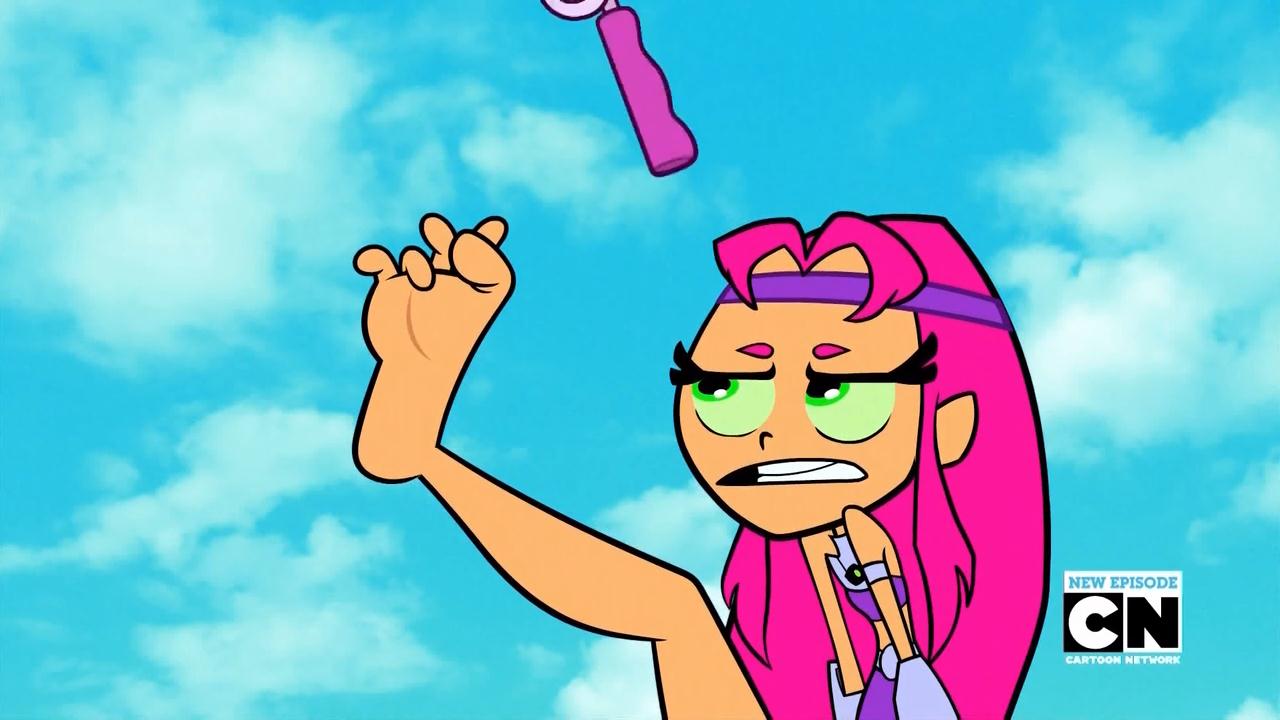 Anime Feet: Teen Titans Go!: Leg Day (Starfire and Raven)