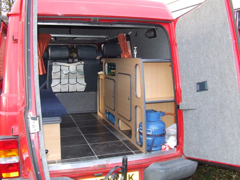 LDV Pilot van: Conversion of a LDV Pilot van into a camper
