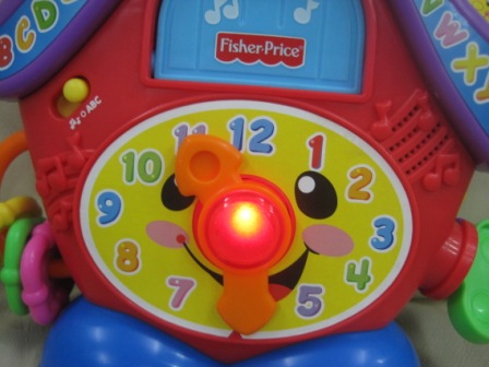 JuaiMurah: Fisher Price Laugh & Learn Peek-a-Boo Cuckoo Clock