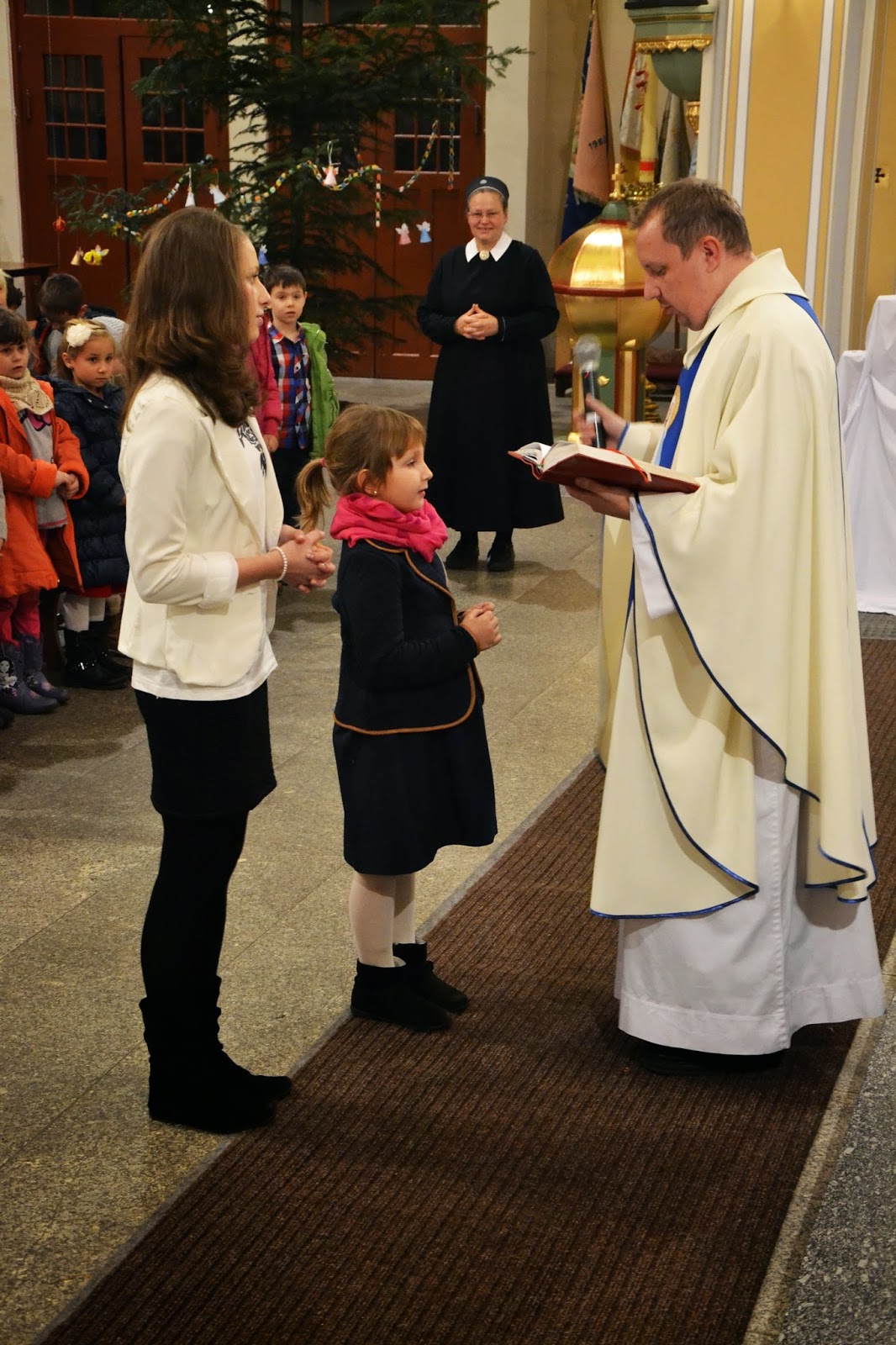 Dzieci Maryi Wodzisław Śląski/Radlin 2: Przyjęcie medalików 2014r.