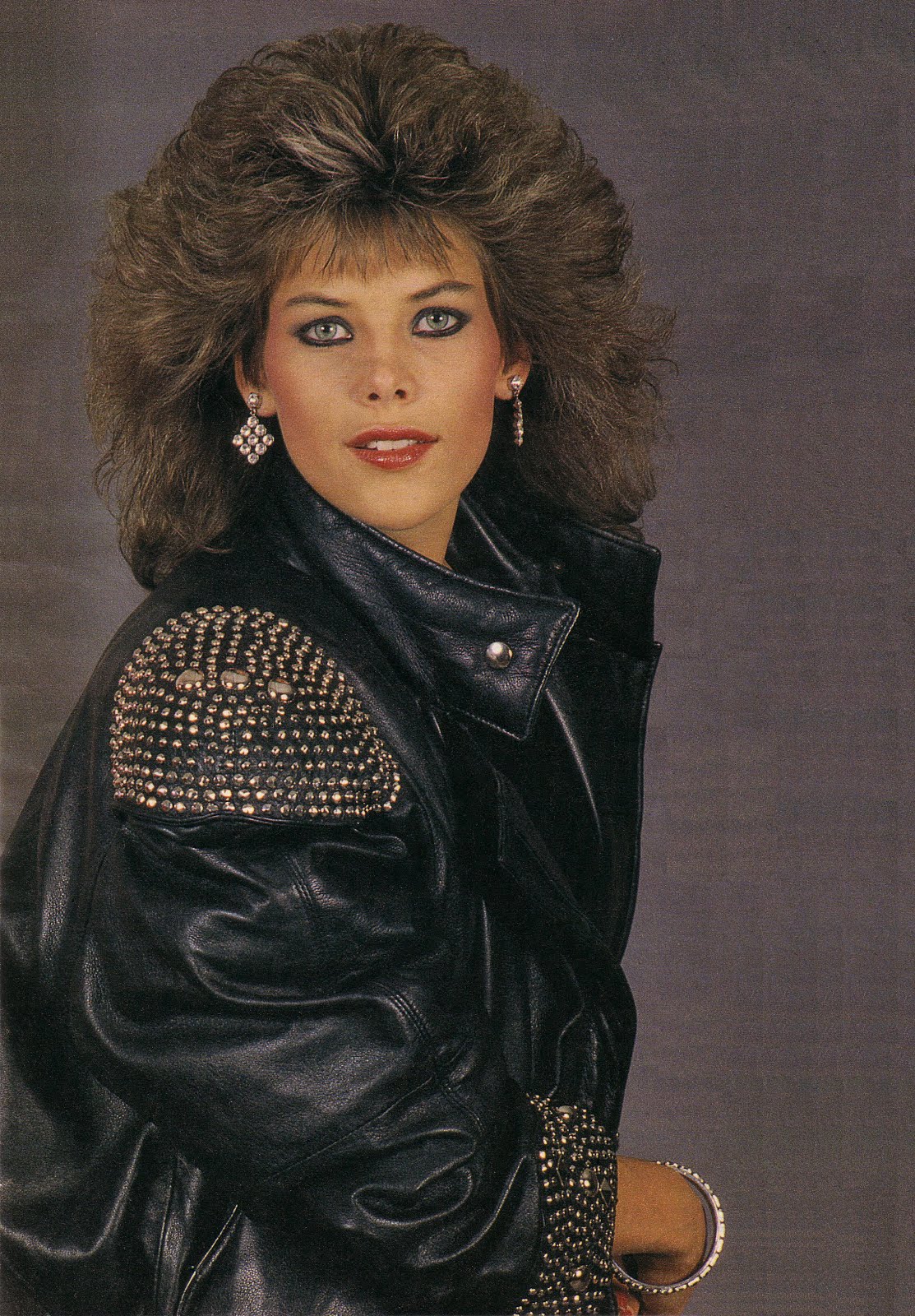 C.C.Catch - Legends of Retro FM St. Peterburg 2012 in Concert - C.C ...