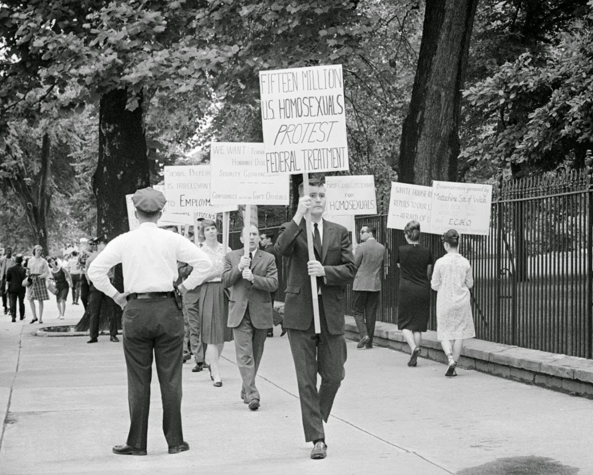 Blast From the Past 1960s: 15 Protest Signs That Sum Up the Sixties ...