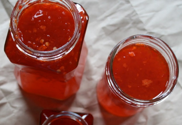 reçel tarifi, reçel yapımı: Acı Biber Reçeli Tarifi