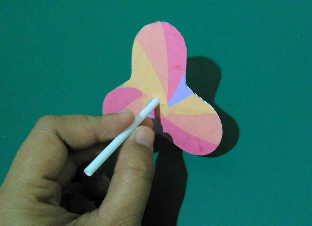 12 Template - DIY Paper Fidget Spinner