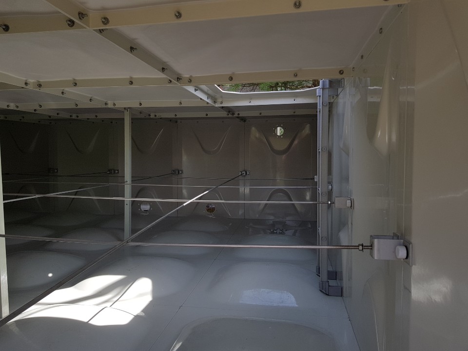 WATER TANK: GRP TANK INSTALLATION STEP