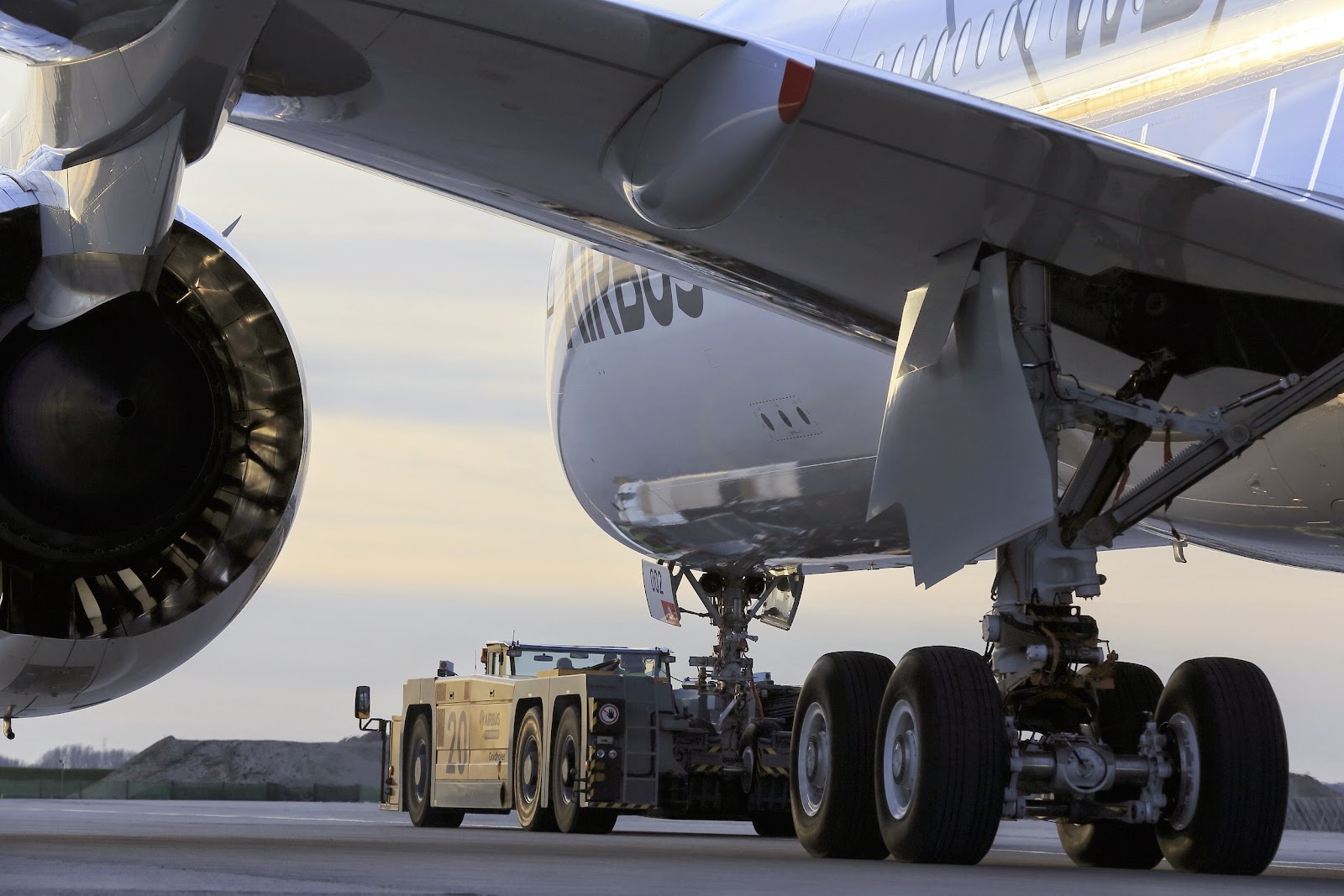 A350 XWB News: Main improvements of the A350-1000 comparing the ...