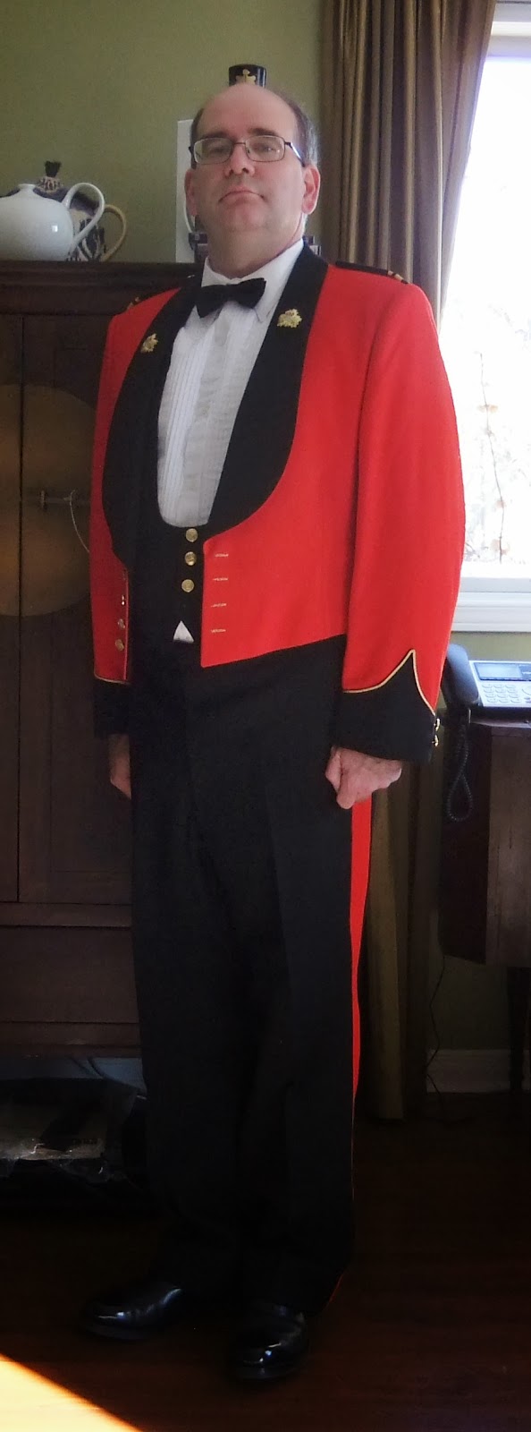 Rabbits In My Basement: In which Lt. Rabbitman gets his Mess Kit...