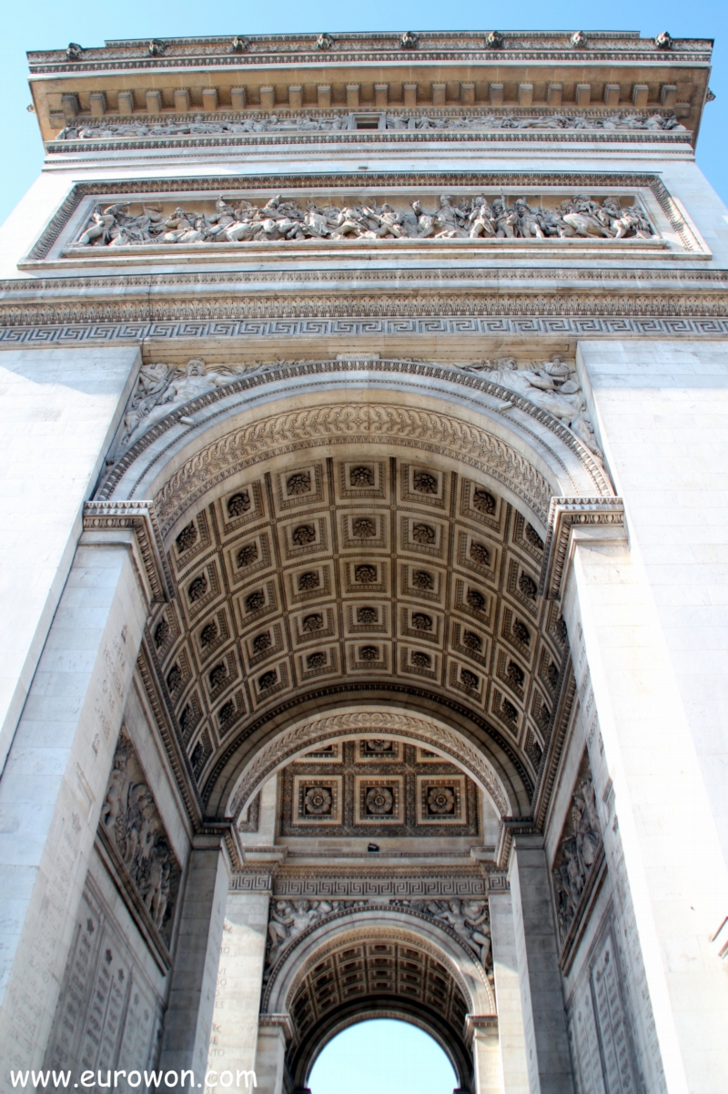 El Arco del Triunfo, un monumento de París que se merece la fama que ...